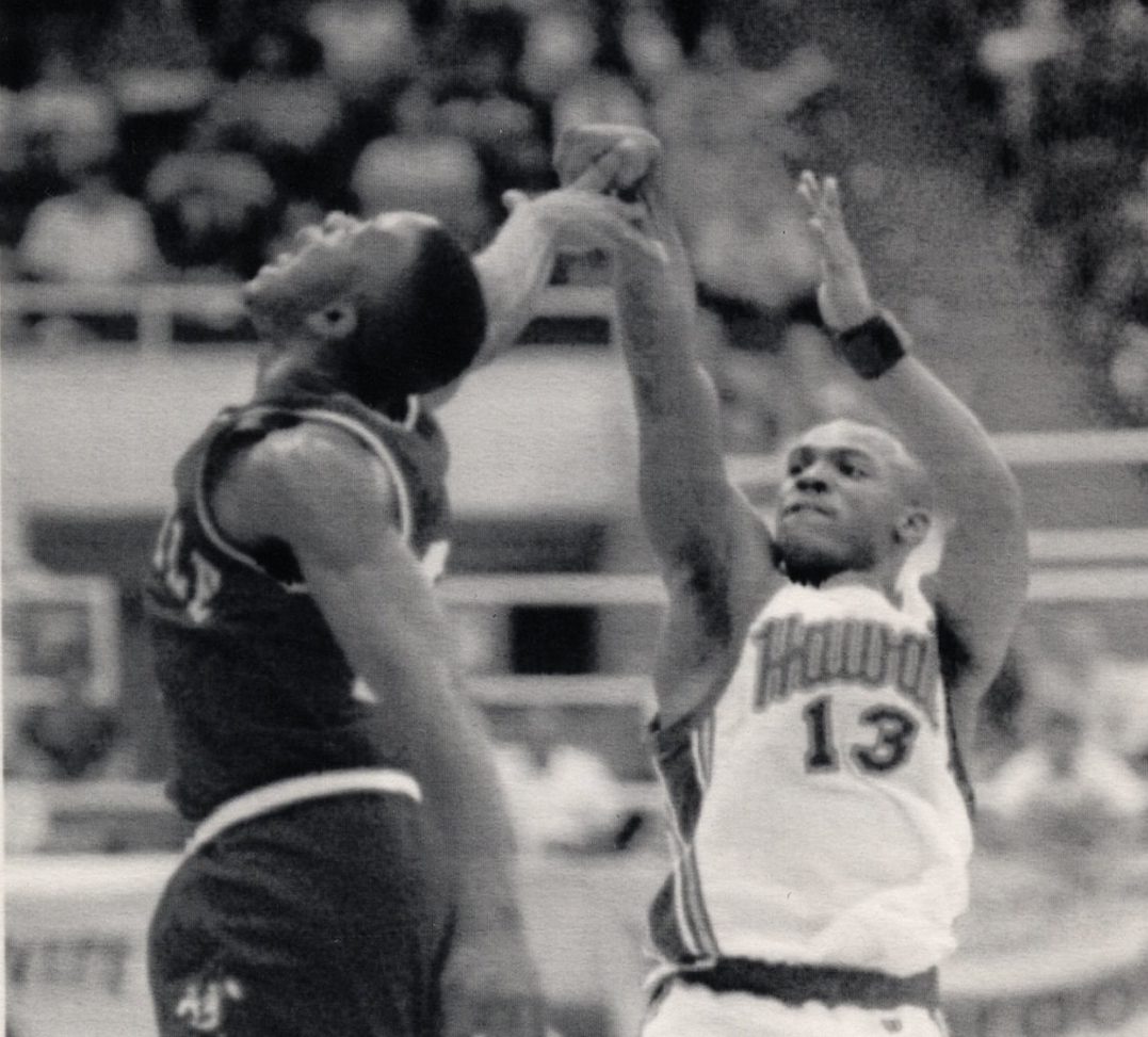 Hawaii men’s basketball: 100th Season Best-Team Bracket, Elite Eight ...